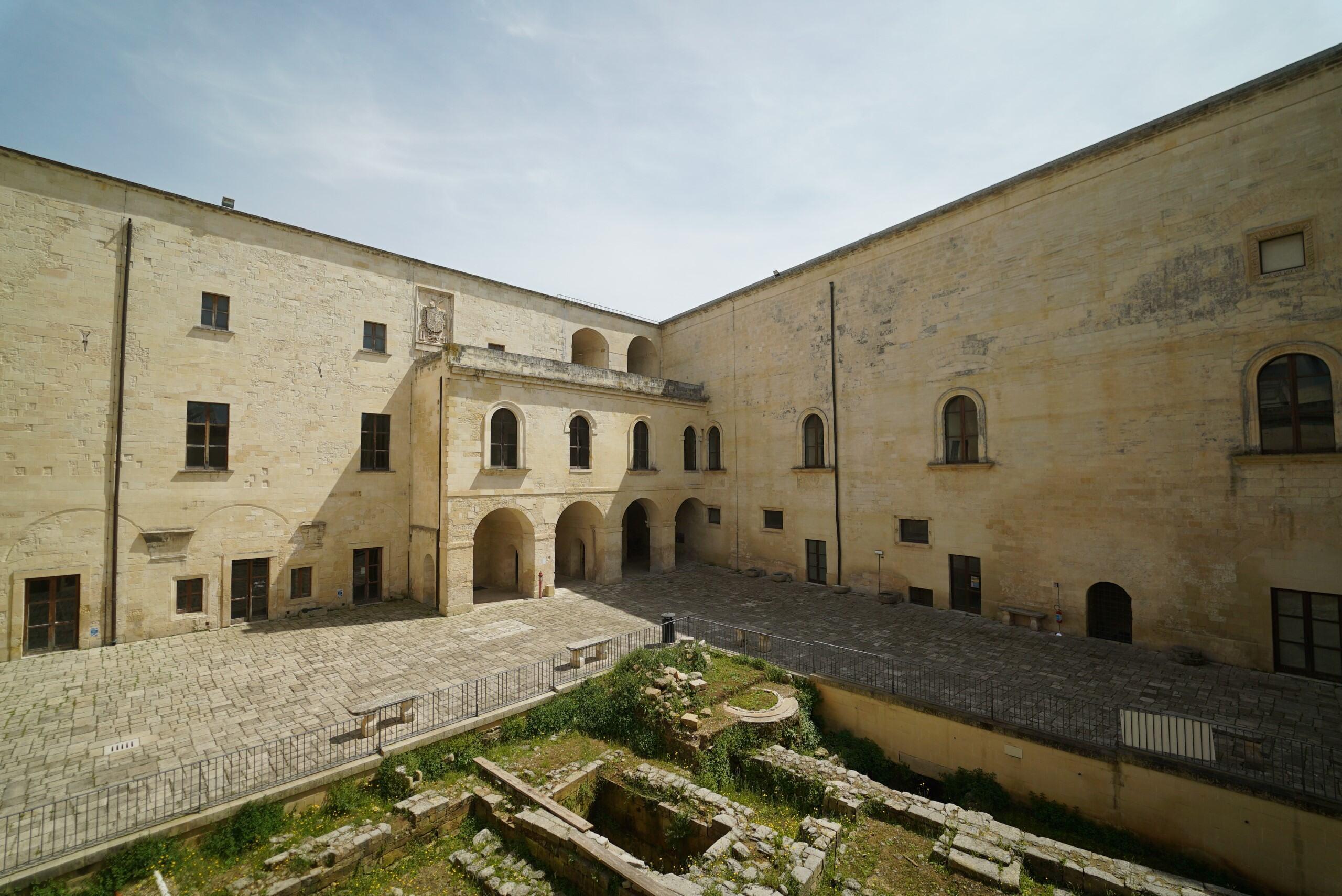 Castello Carlo V - Lecce - Visita Guidata
