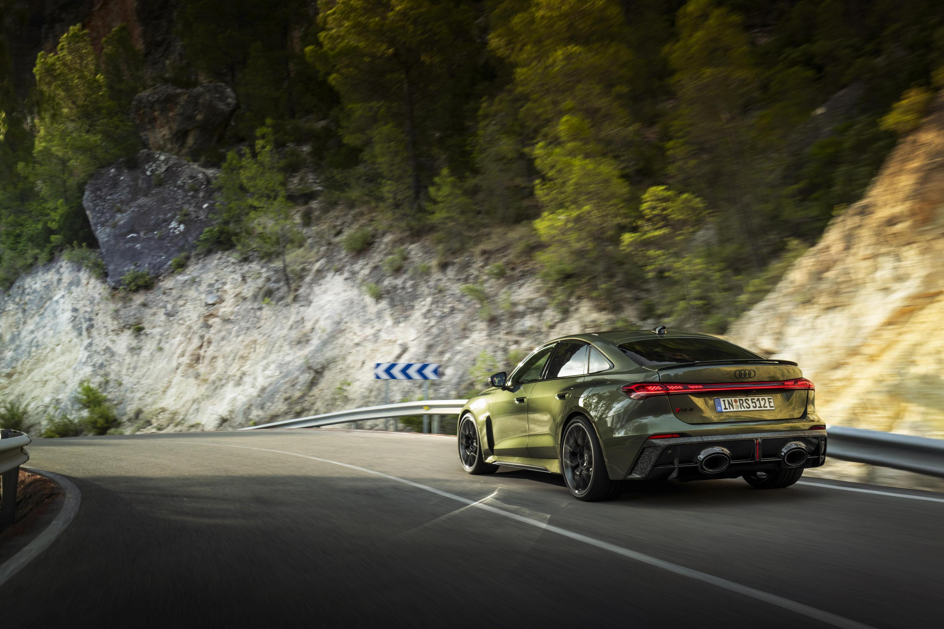Audi RS 5: el primer híbrido enchufable de Audi Sport con 639 CV de ...