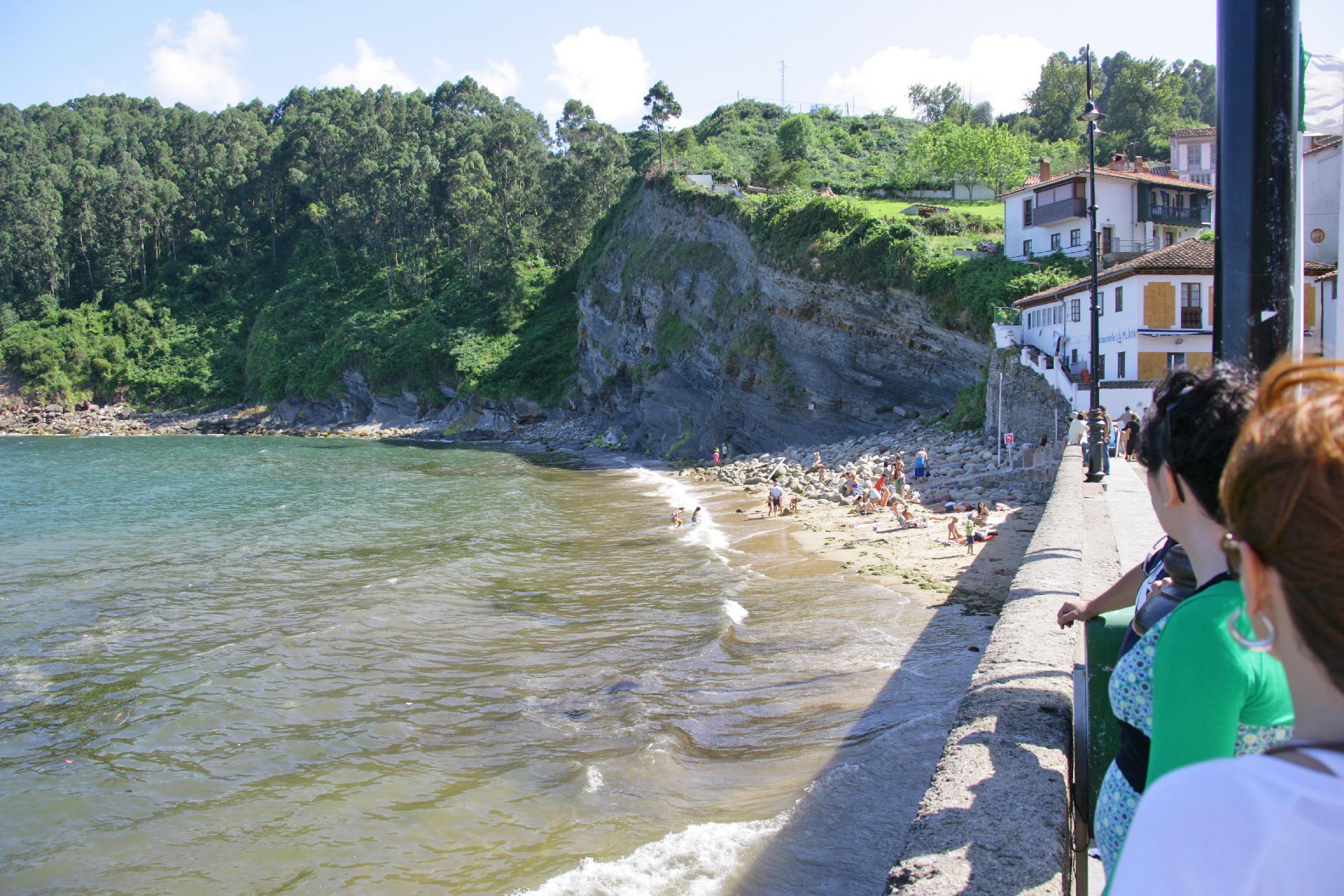 Playa Tazones