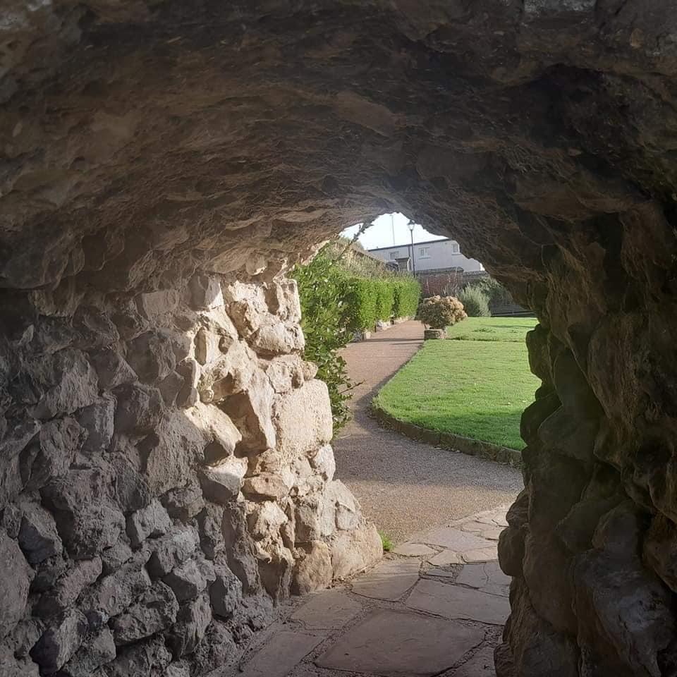 Wonderfully Green Garden Photos by Stephen Emmerson